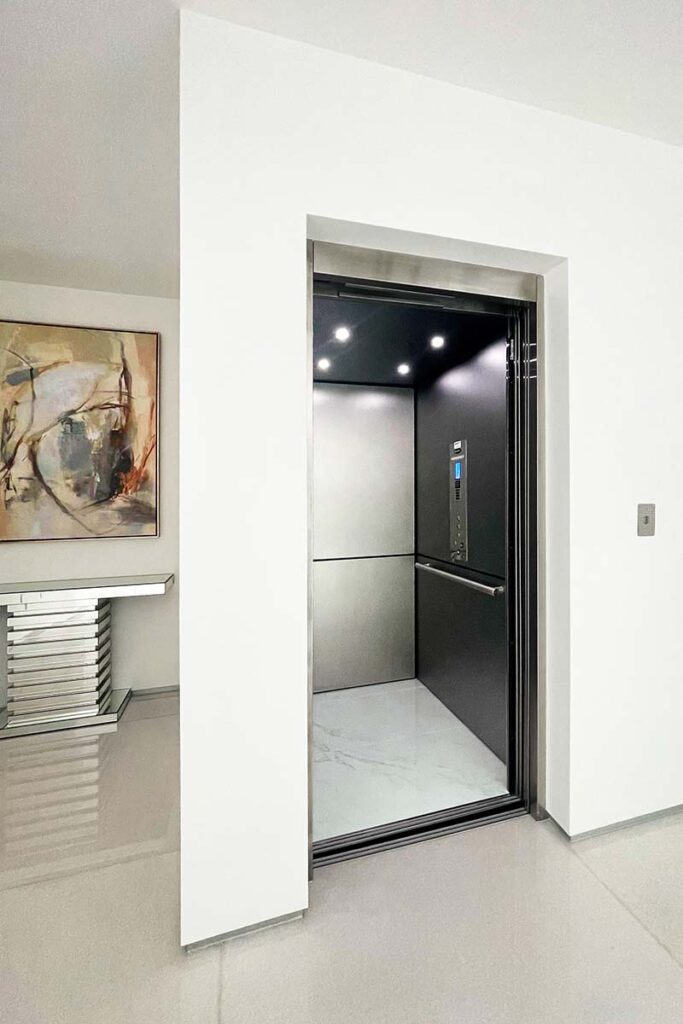 Eclipse家庭室内电梯 - 萨瓦瑞亚集团中国官网丨Savaria